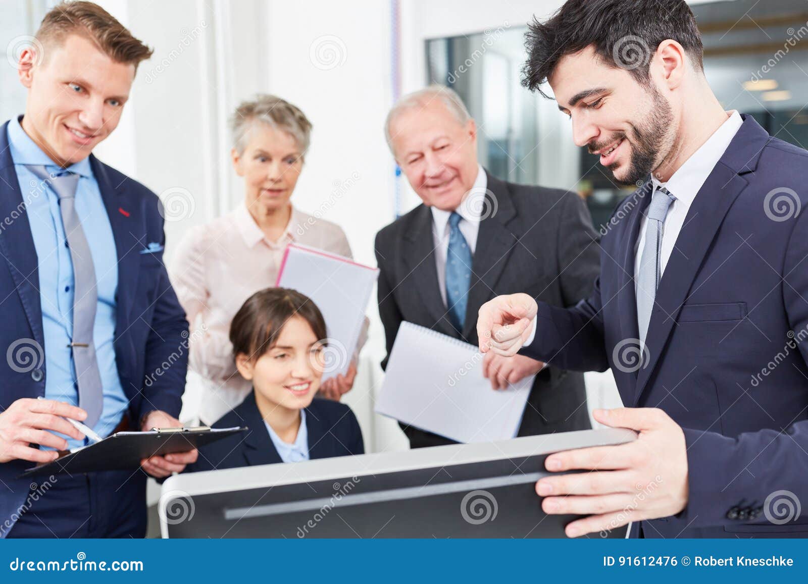 Business People Stare at Computer Stock Photo - Image of seminar, women ...