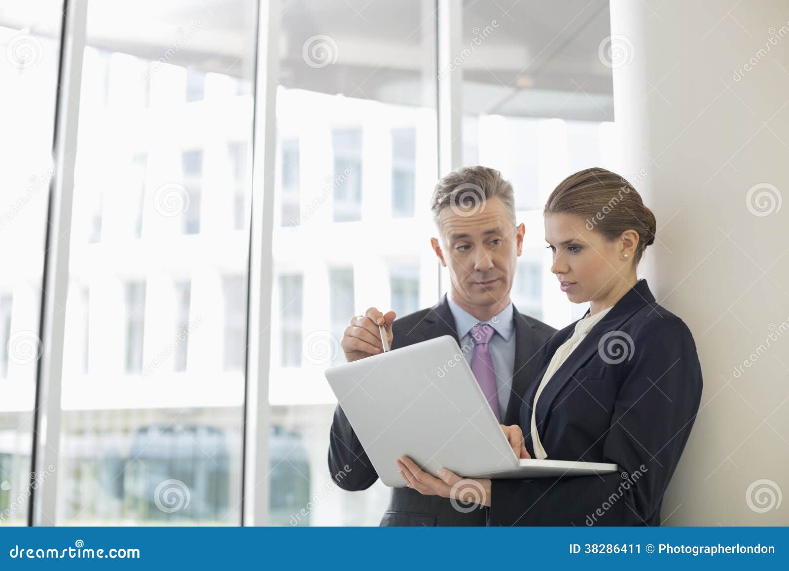 Business People Using Laptop in Office Stock Image - Image of laptop ...