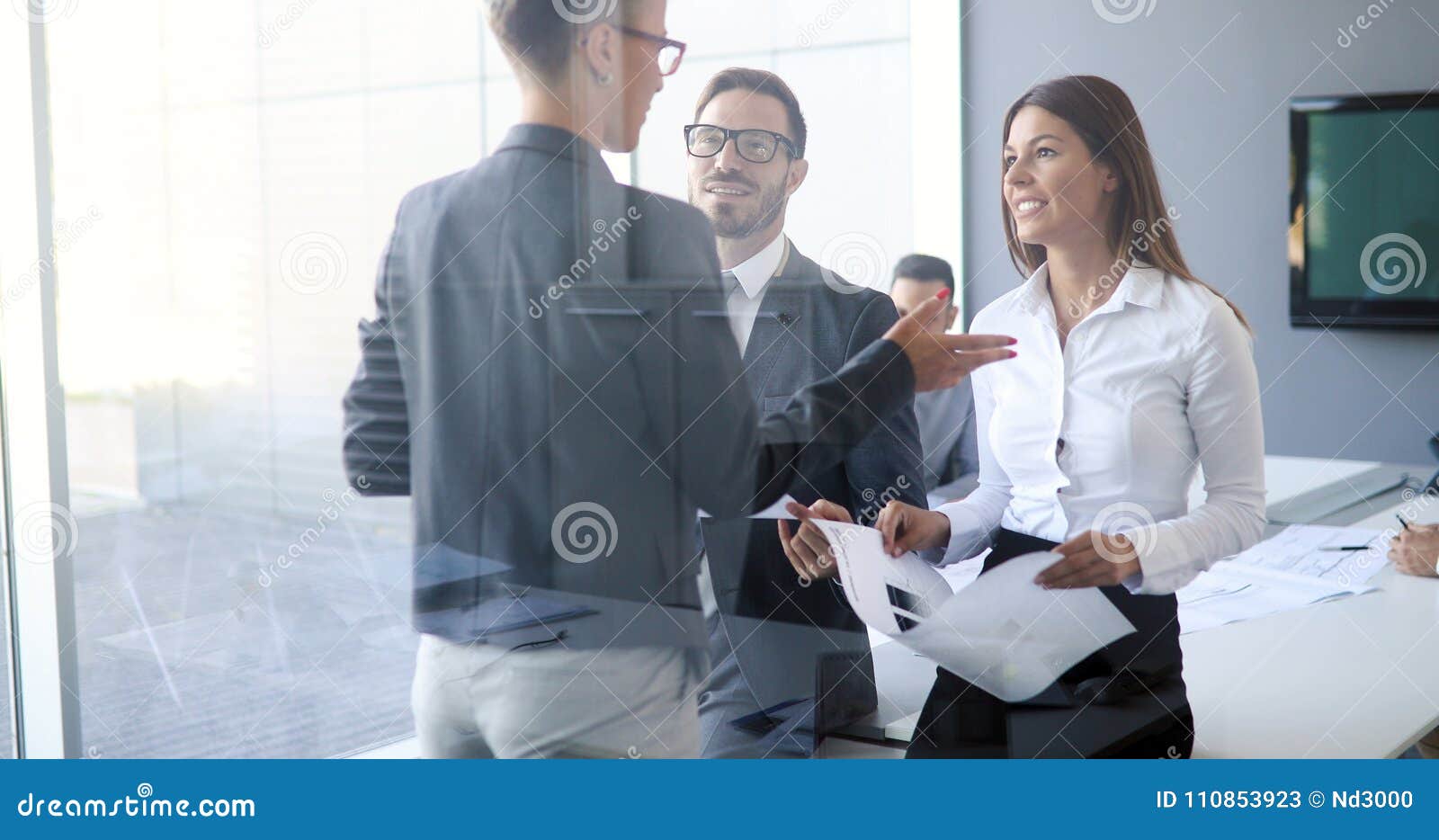 Business People Working at Modern Business Office Stock Image - Image ...