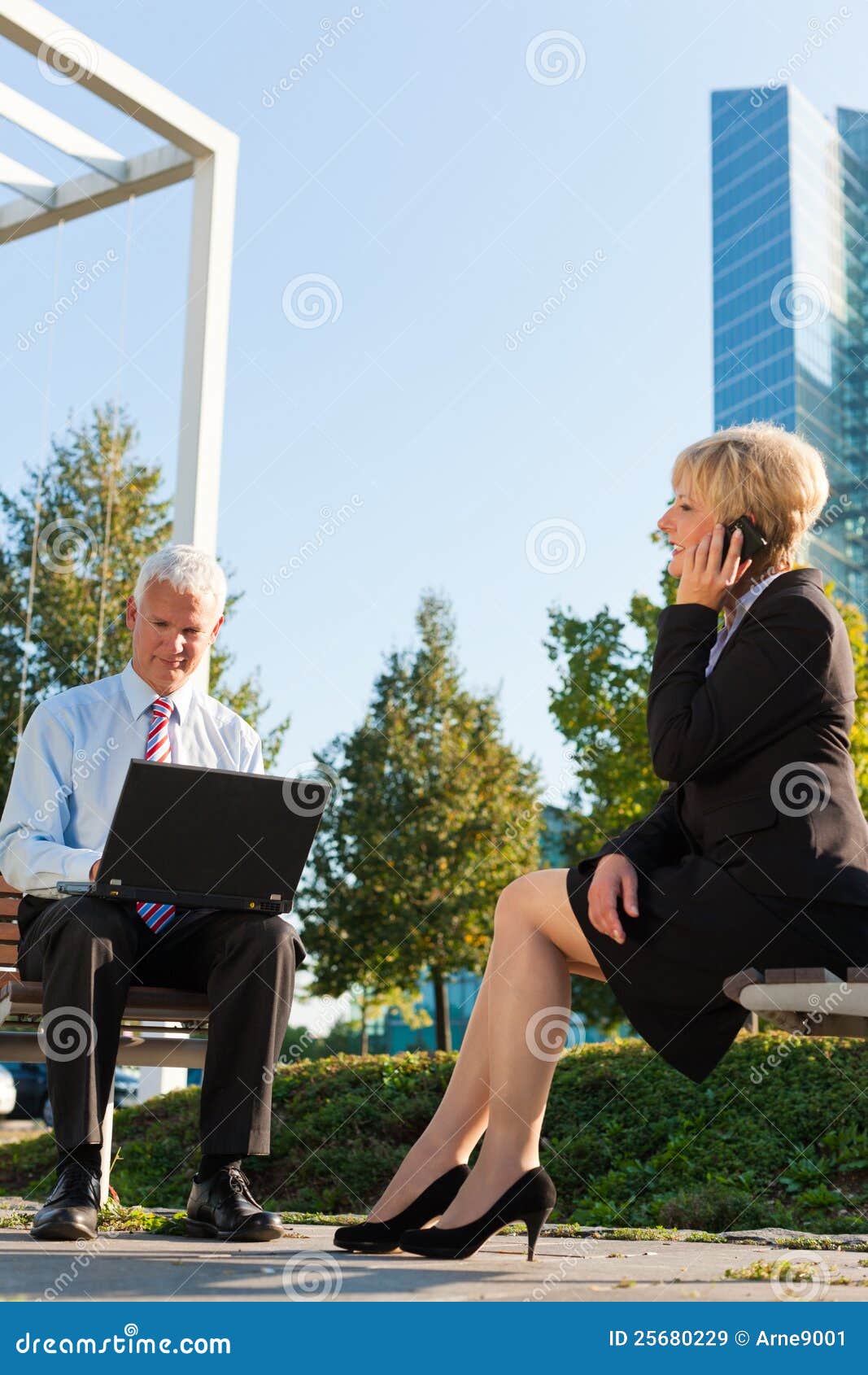 Business People Working Outdoors Stock Image - Image of call, laptop ...