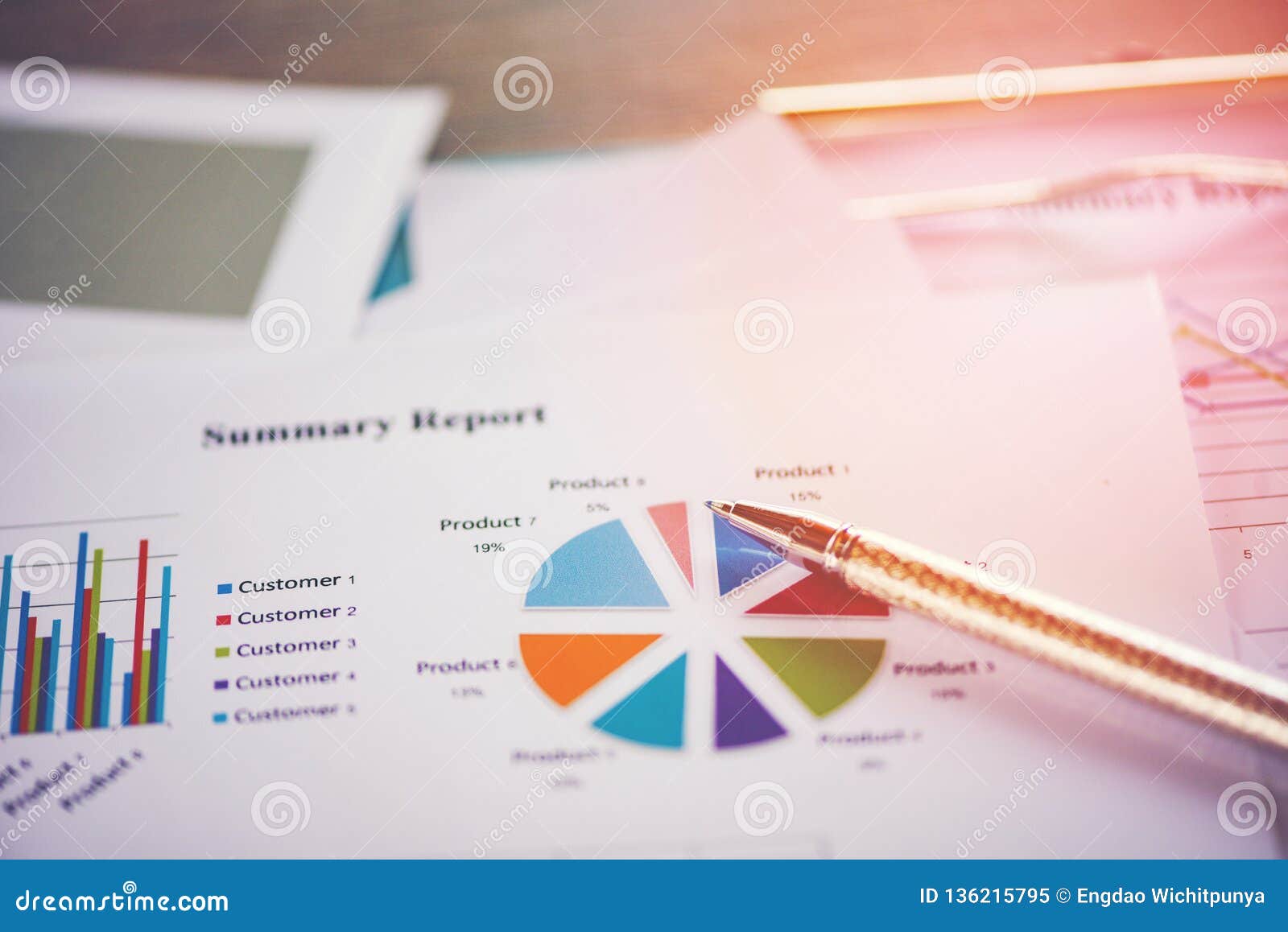 Business Report Chart Preparing Graphs Concept Summary Report in ...
