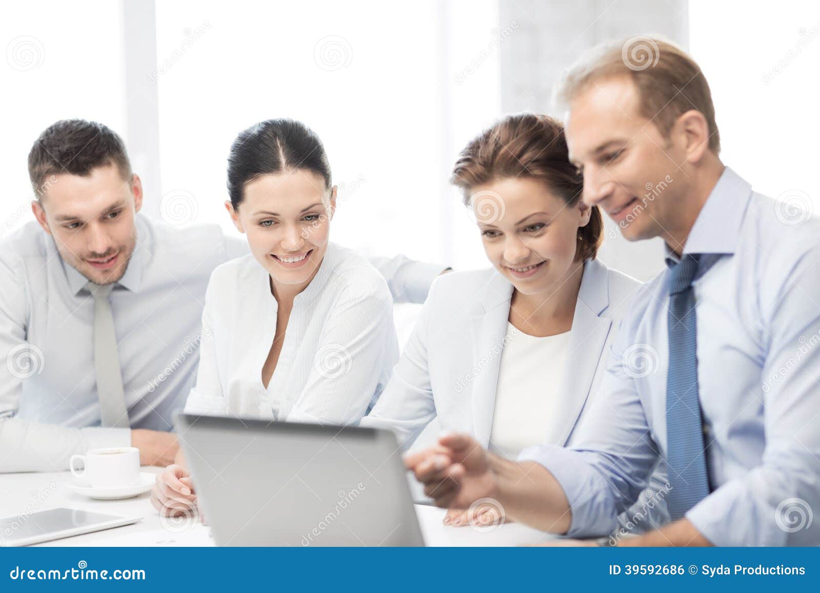 Business Team Having Discussion in Office Stock Photo - Image of ...