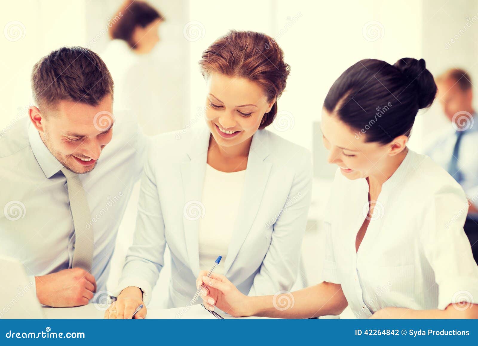 Business Team Having Discussion in Office Stock Photo - Image of ...