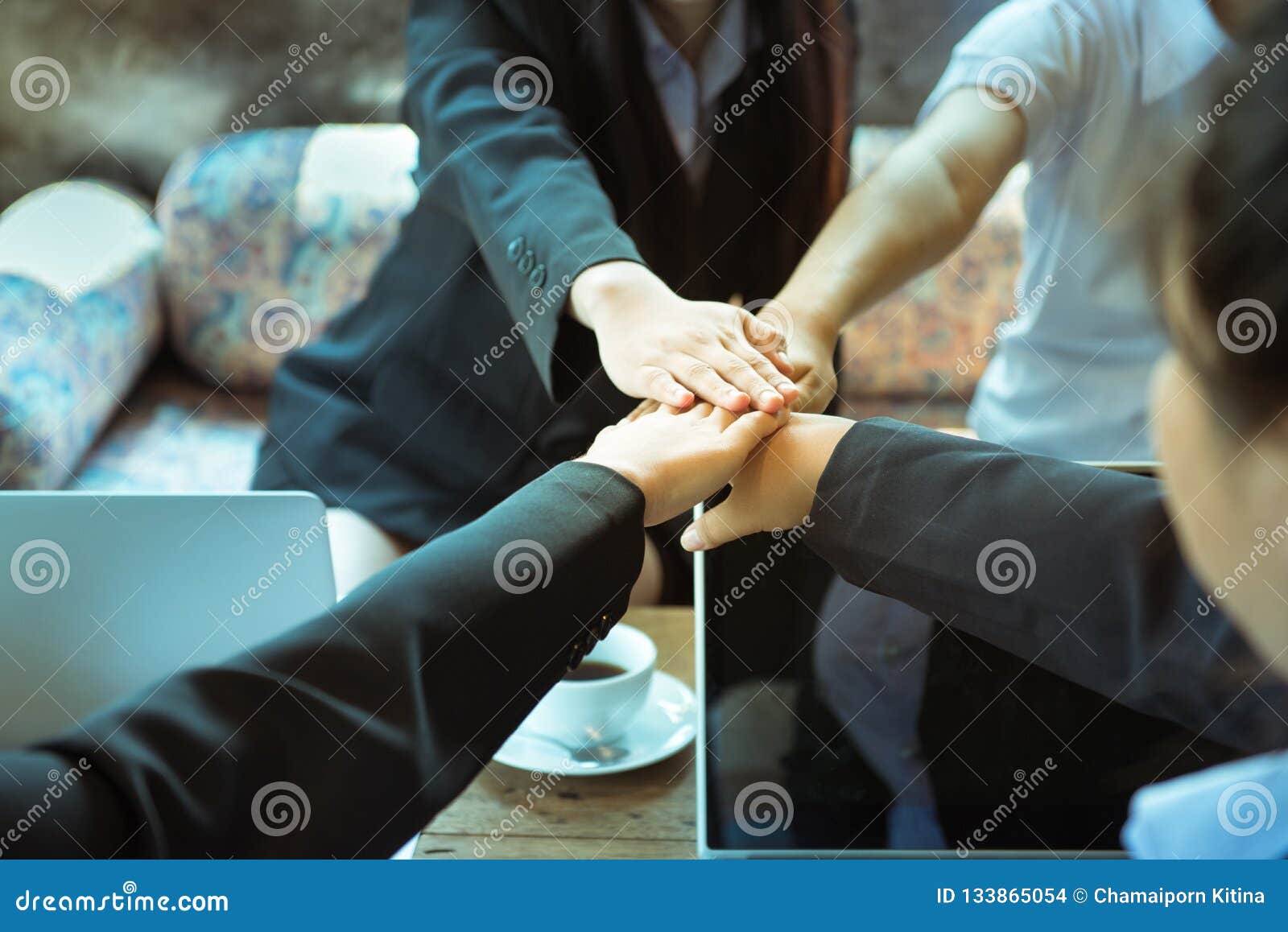 Business Trust Commitment Which Business Partners Holding Hands Stock ...