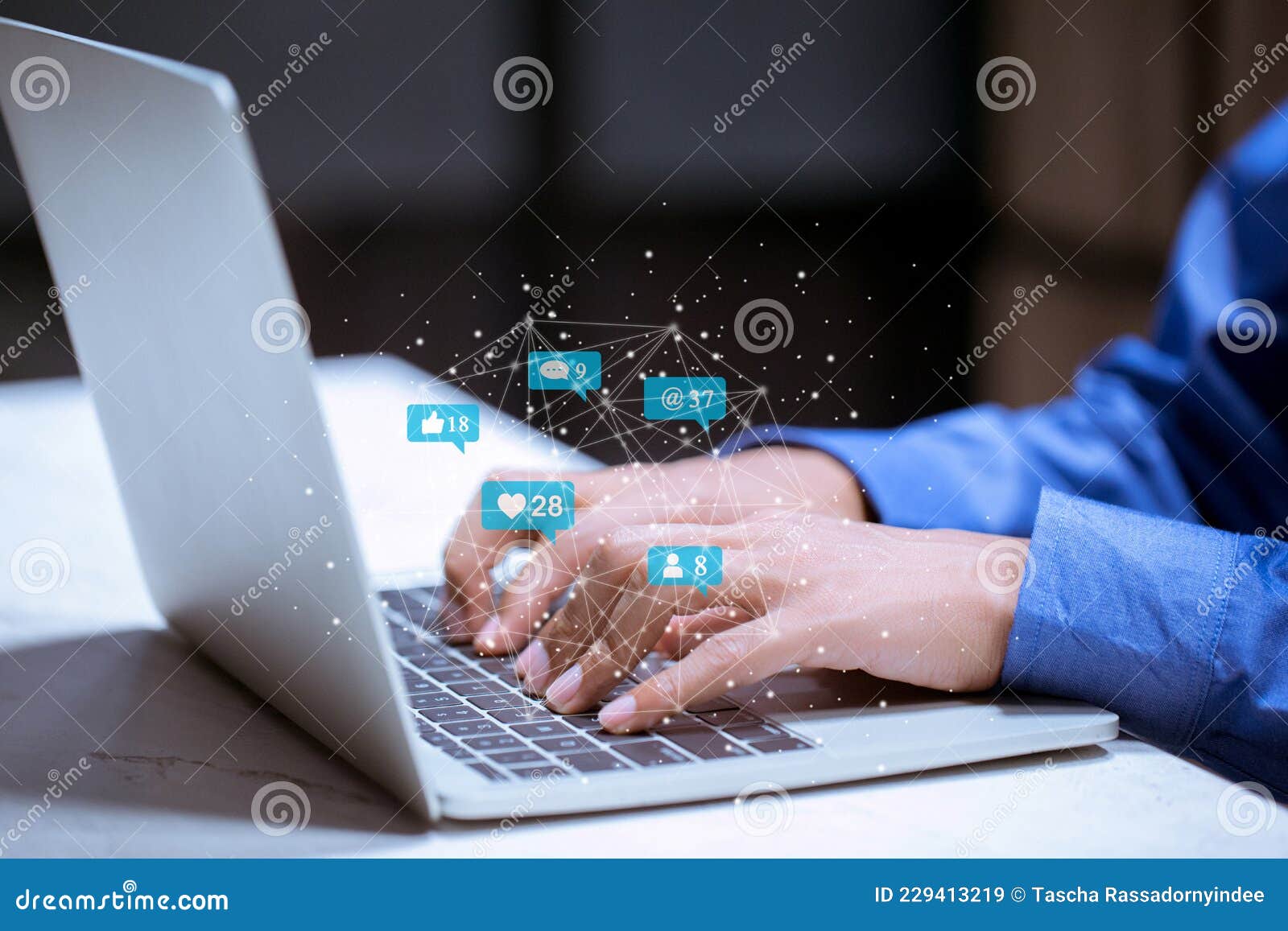 Business Using Laptop, Social Media Social Networking Technology ...