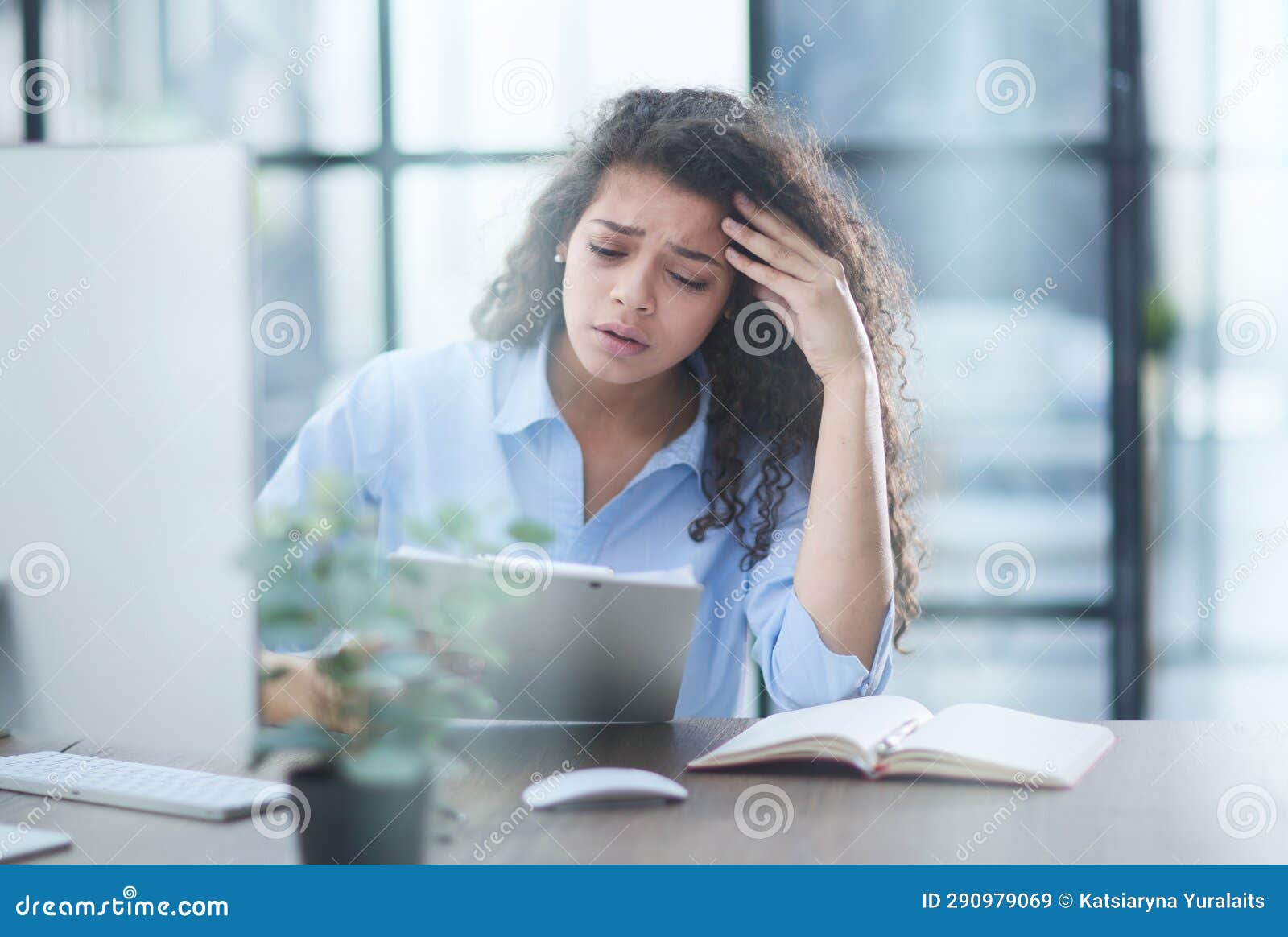 Business Woman with Documents in the Office. Business Concept Stock ...