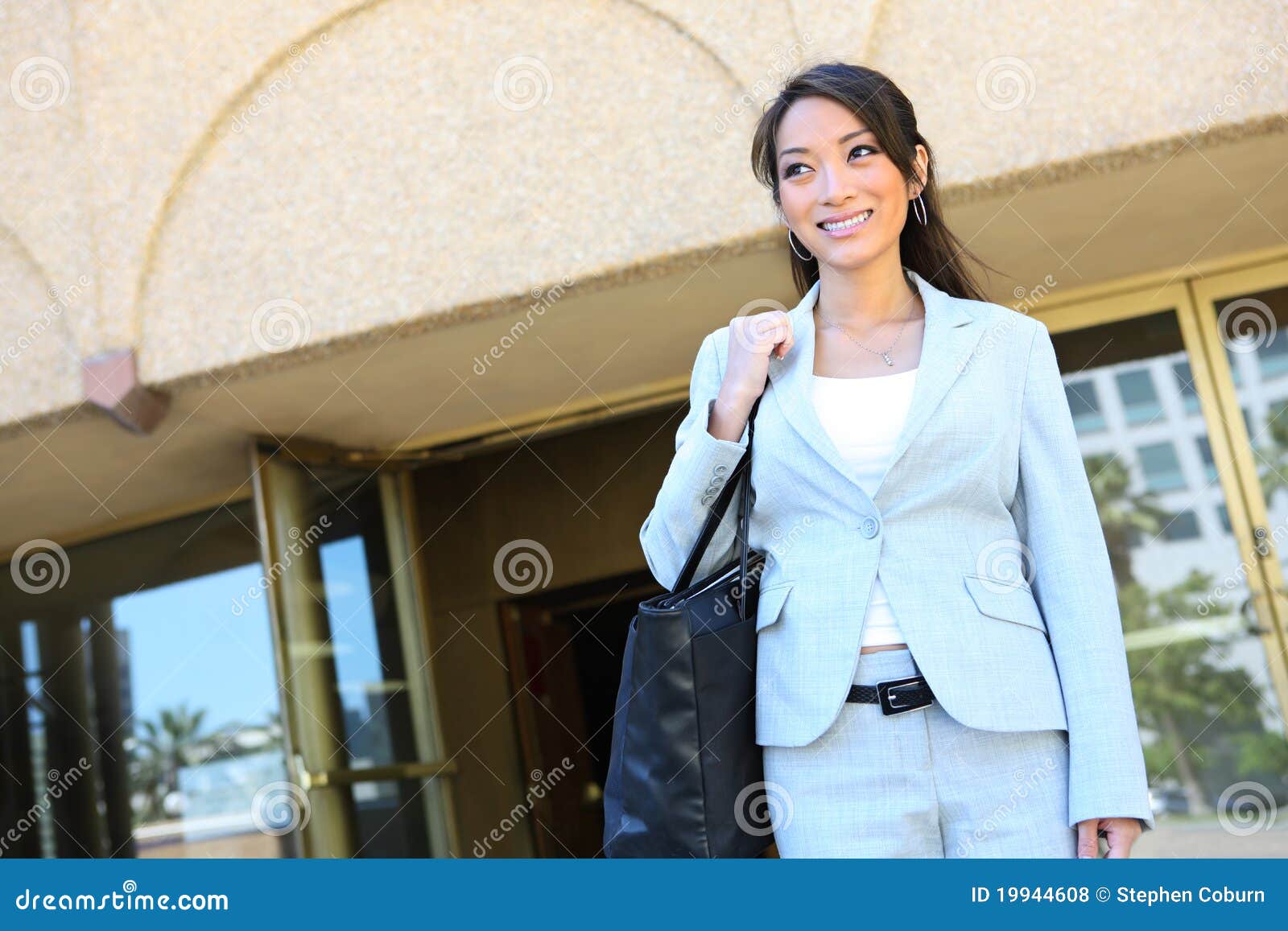 Business Woman Leaving Work Stock Photo - Image of office, lady: 19944608