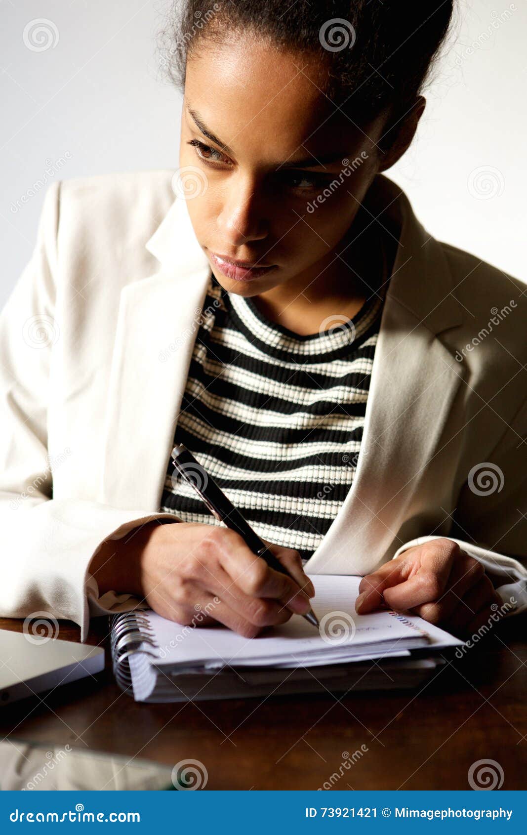 Business Woman Taking Notes Stock Image - Image of beauty, face: 73921421
