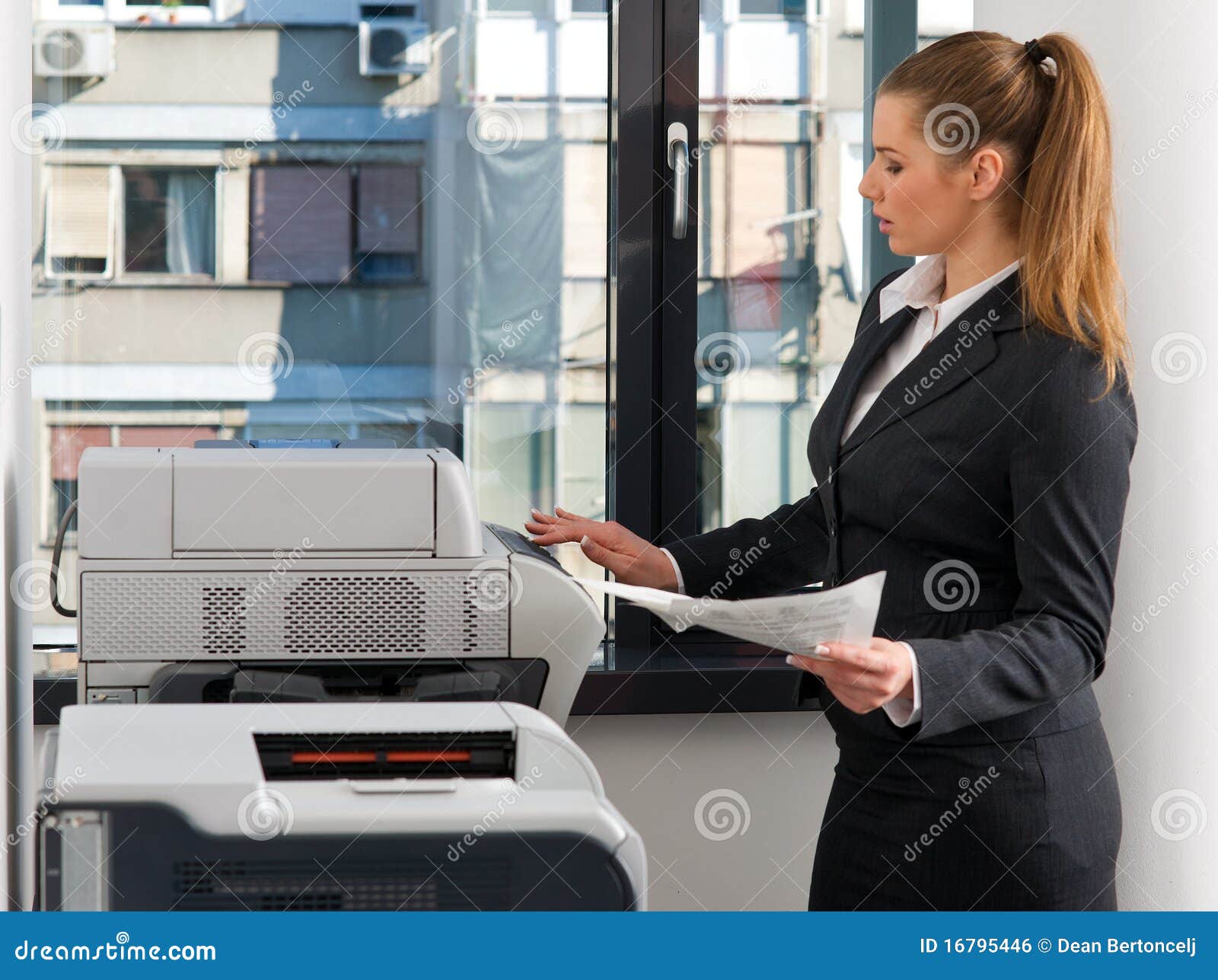 826 Business Woman Working Printer Stock Photos - Free & Royalty-Free ...
