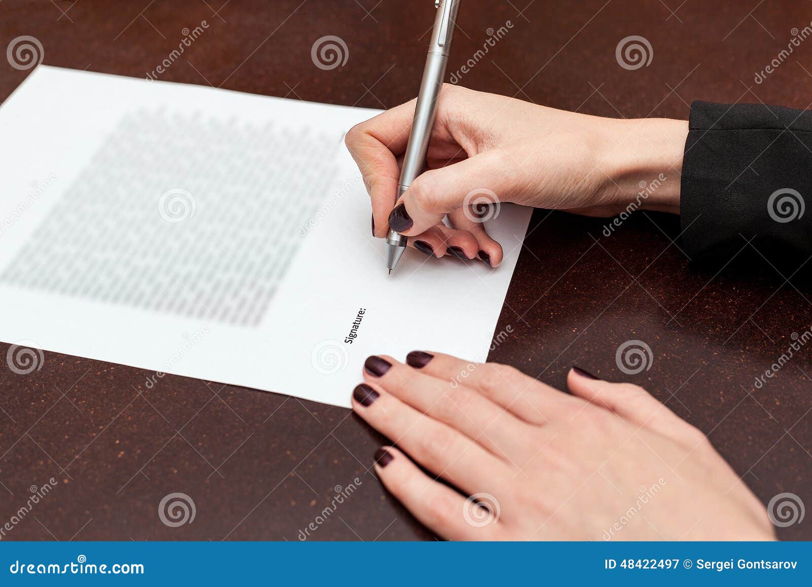 Business Worker Signing the Contract Stock Image - Image of document ...