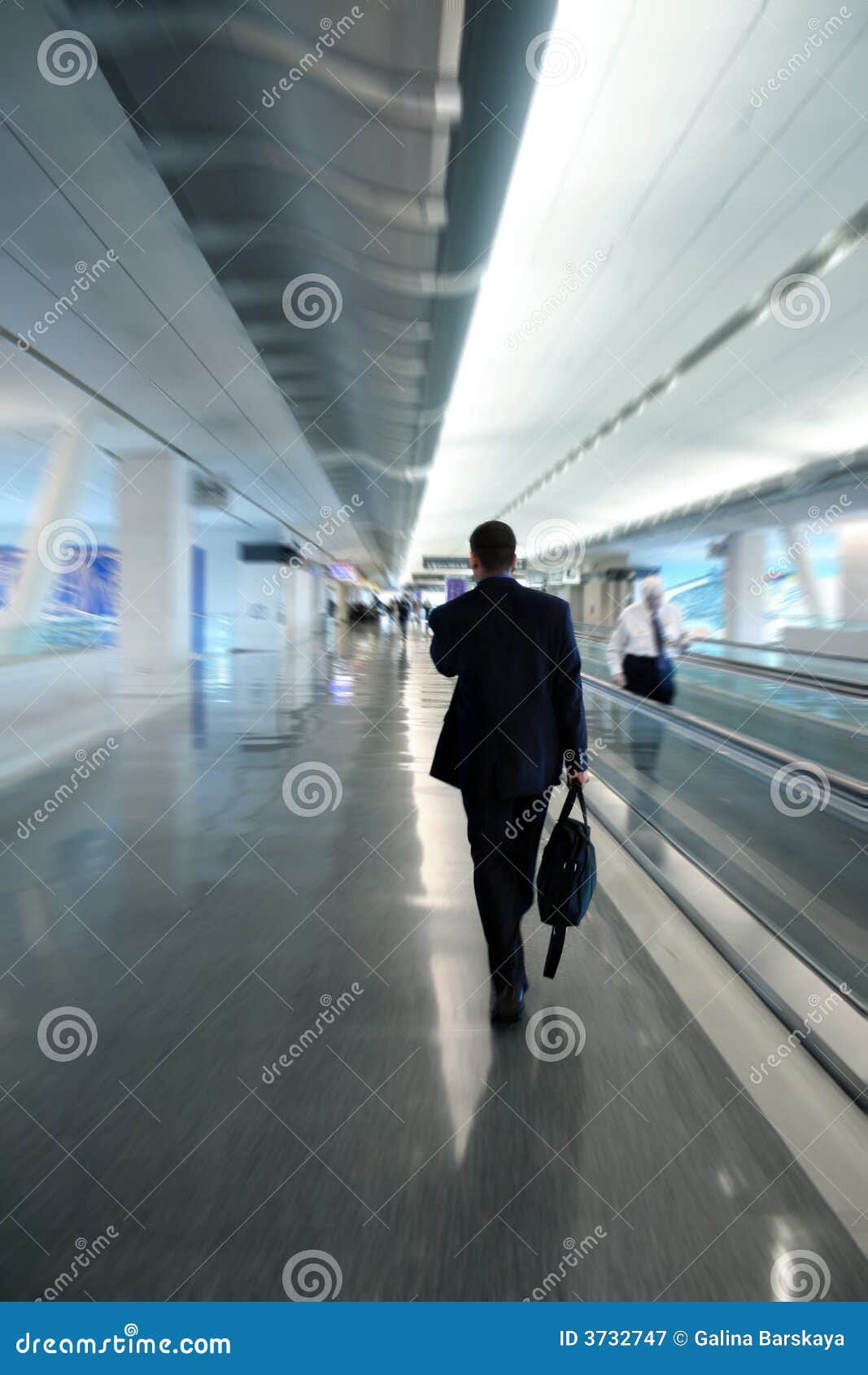 Businessman at the airport stock image. Image of terminal - 3732747
