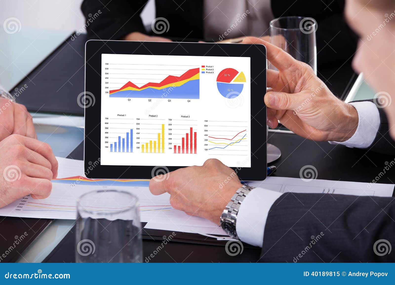 Businessman Analyzing Graph Stock Image - Image of mobility, people ...