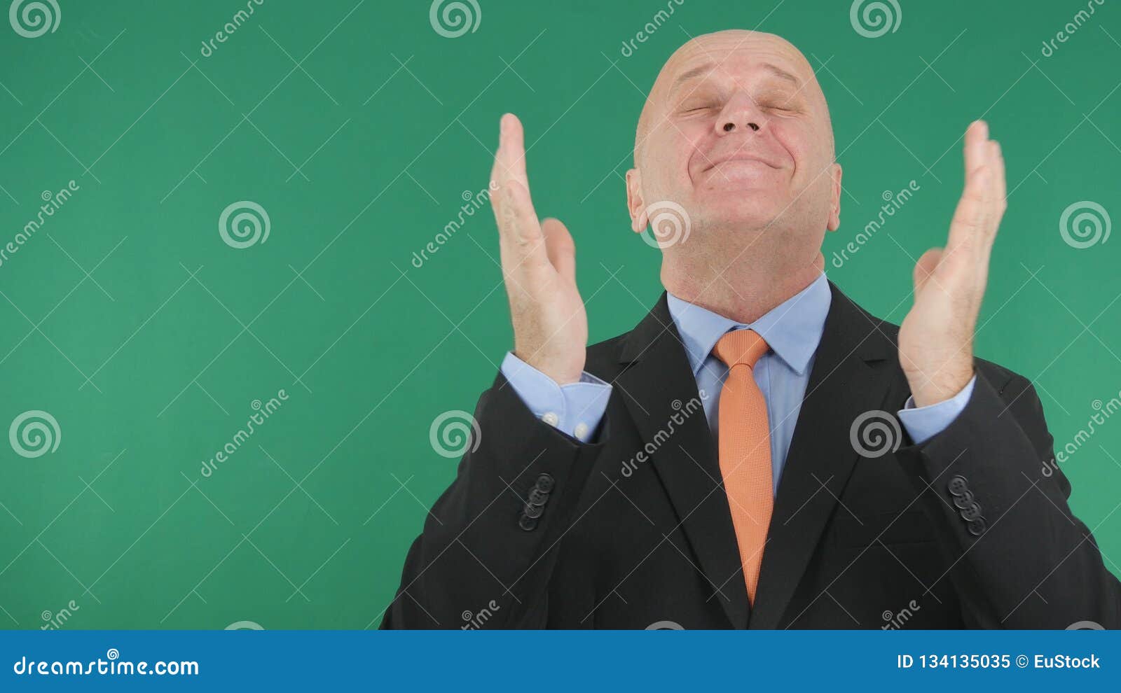 Businessman Image Smile and Gesticulate Happy with Green Screen in ...