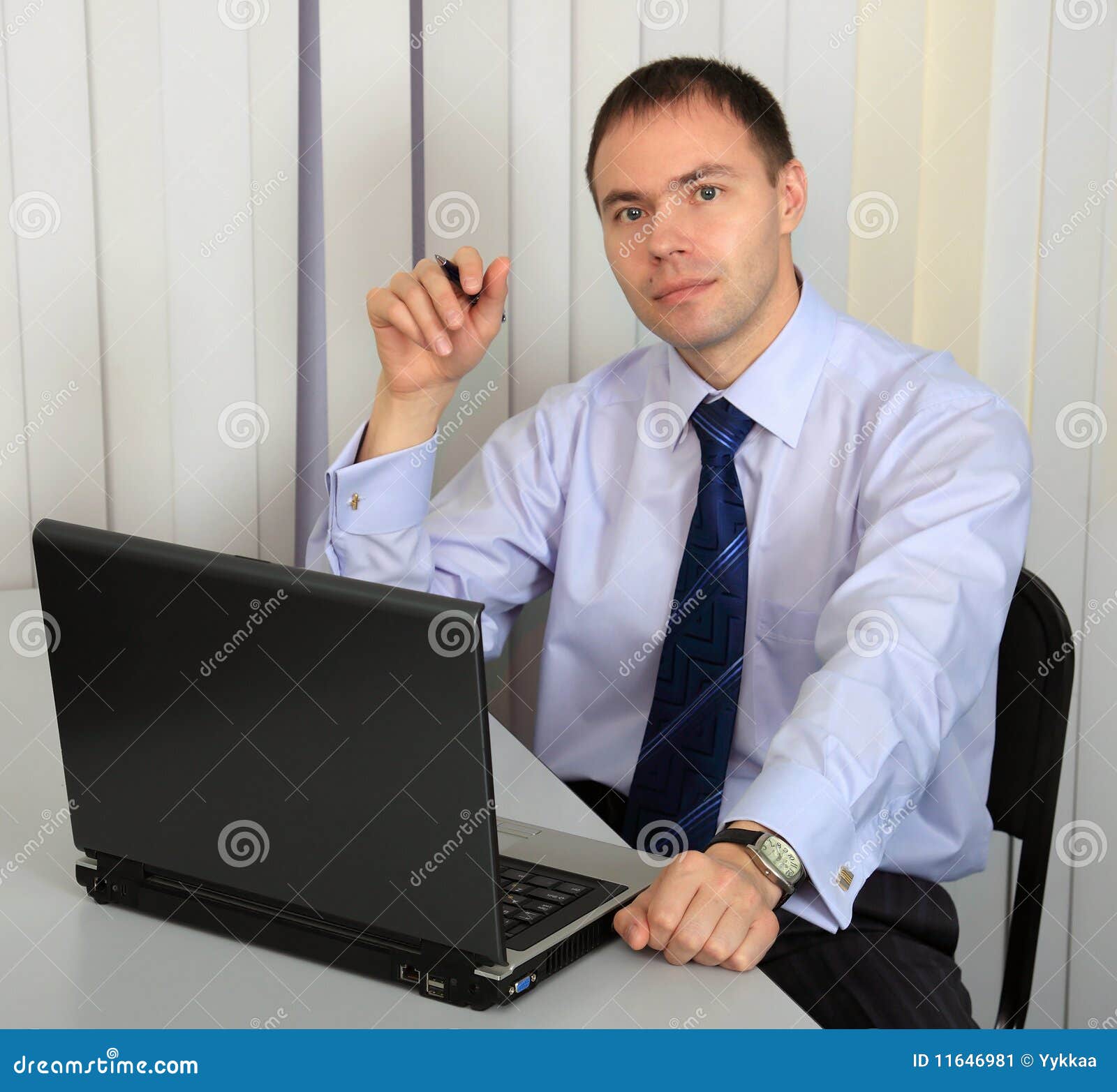 Businessman in an office. stock image. Image of notebook - 11646981