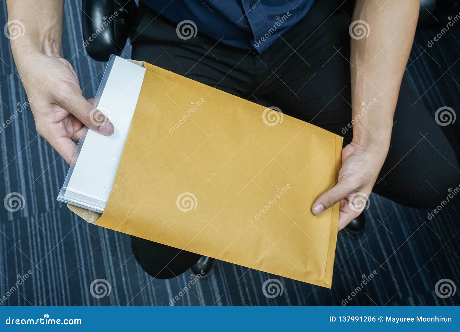 Businessman Pull Confidential Documents from Brown Envelope in Office ...