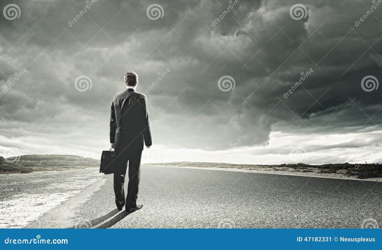 Businessman on road stock image. Image of asphalt, leadership - 47182331