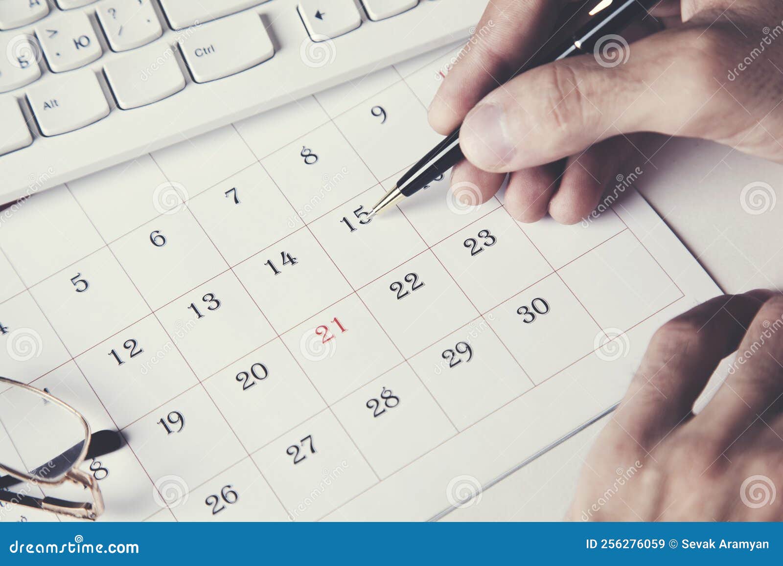Businessman`s Hand Using Calendar Stock Image - Image of calendar ...