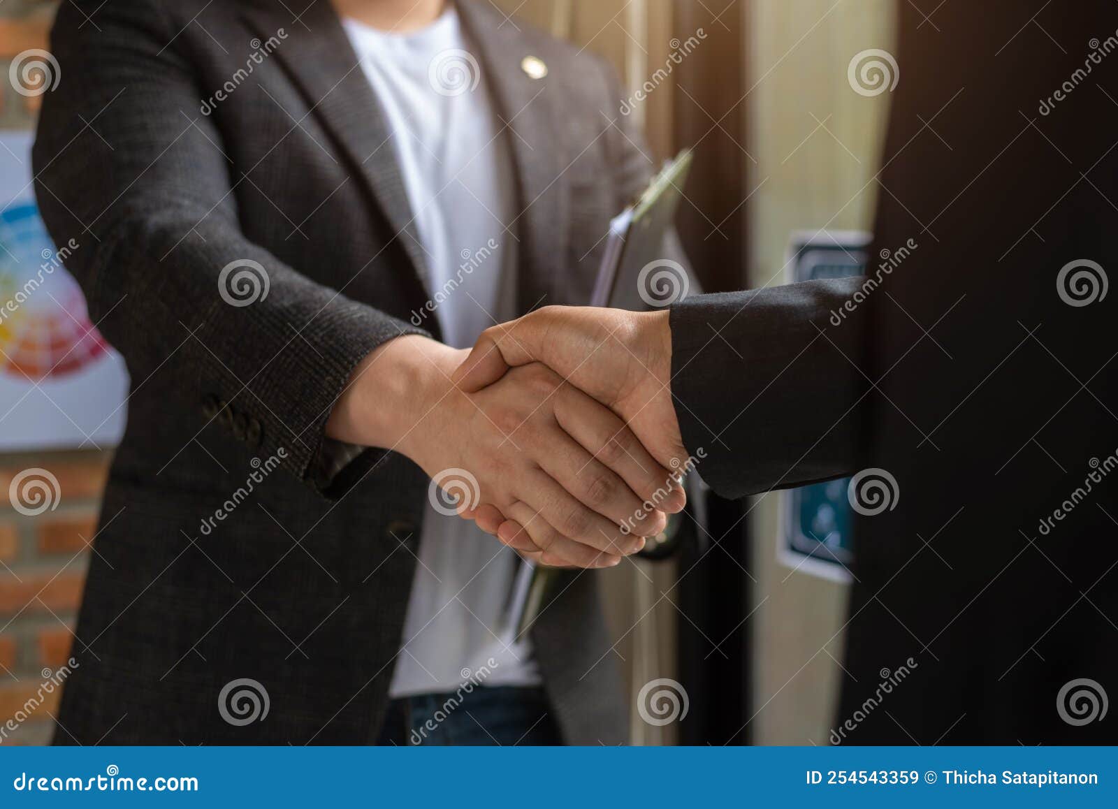 Businessman Shake Hands after Agreeing To Start a New Project ...