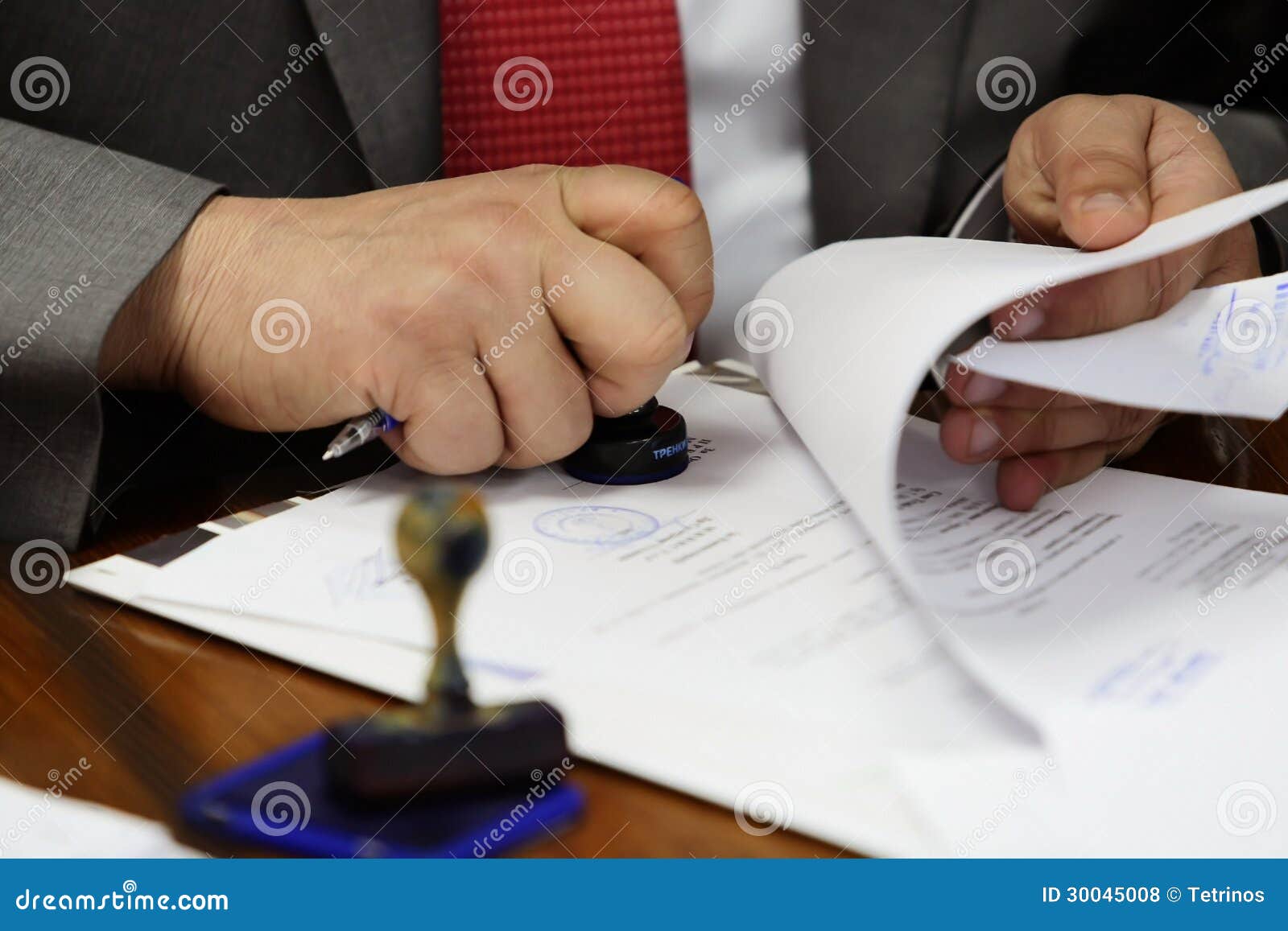Signing contract stock photo. Image of male, deal, business - 30045008