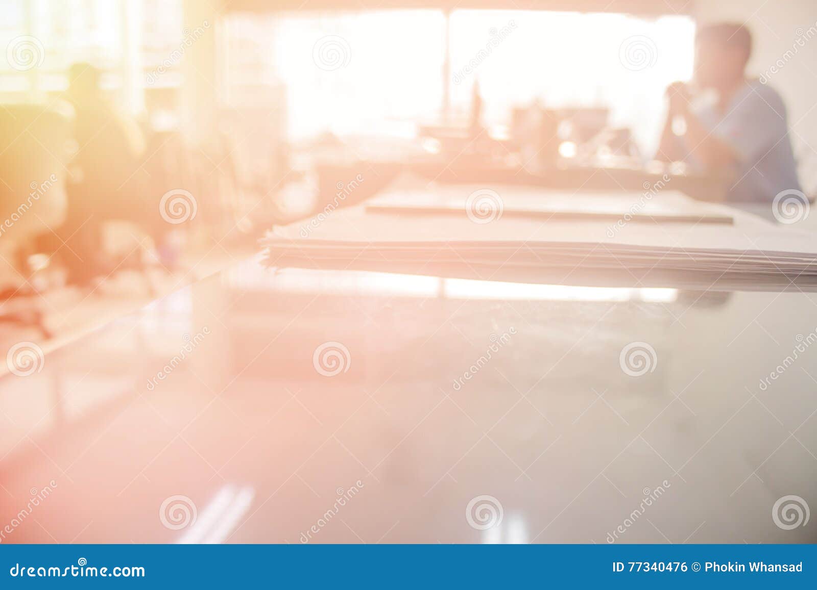 Businessmen Blur in the Workplace.Table Top and Blur Office of B Stock ...