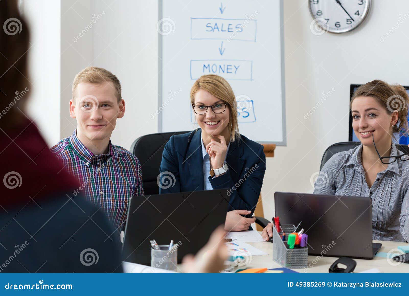 Businesspeople Discussing with Client Stock Image - Image of discussing ...