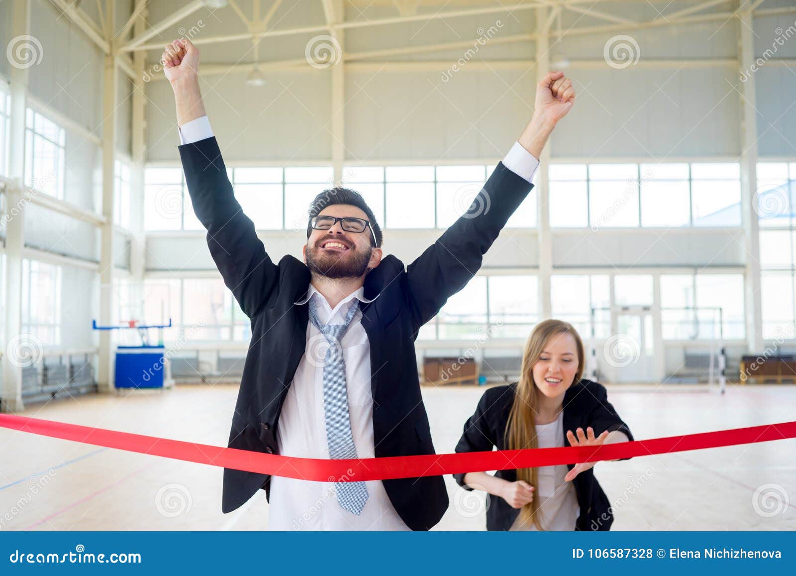 Businesspeople on a finish stock photo. Image of leadership - 106587328