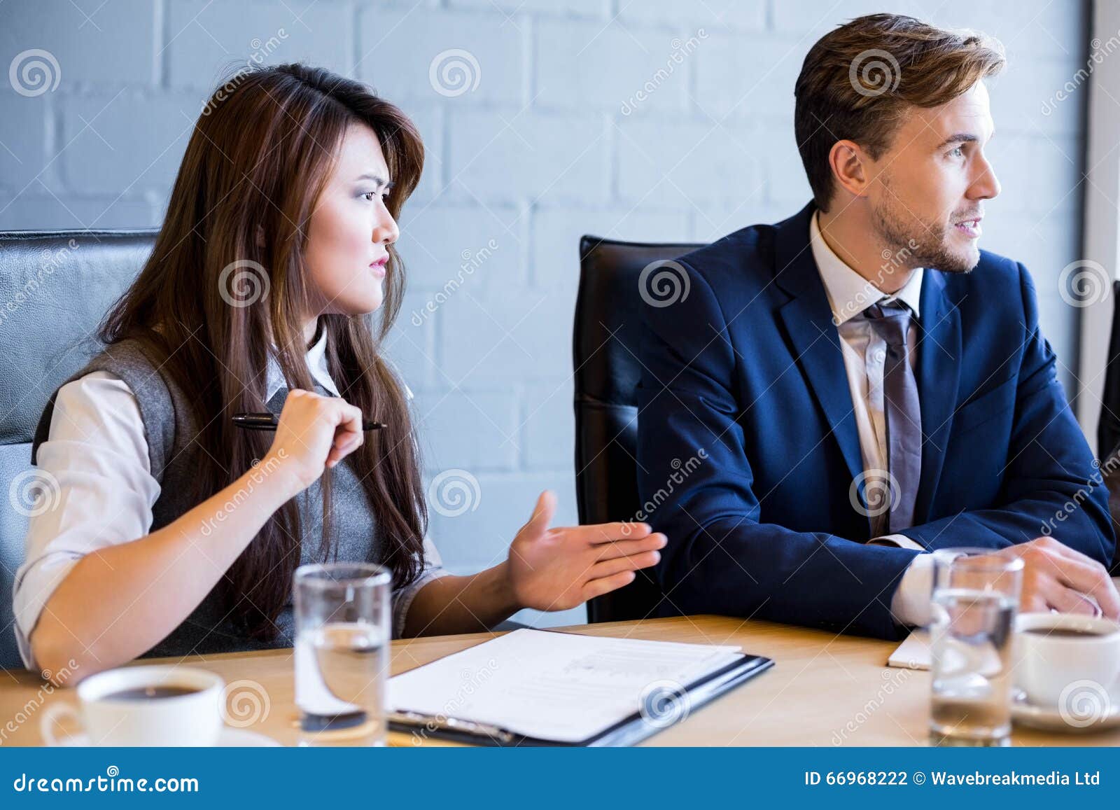 Businesspeople Having a Discussion in Conference Room Stock Photo ...