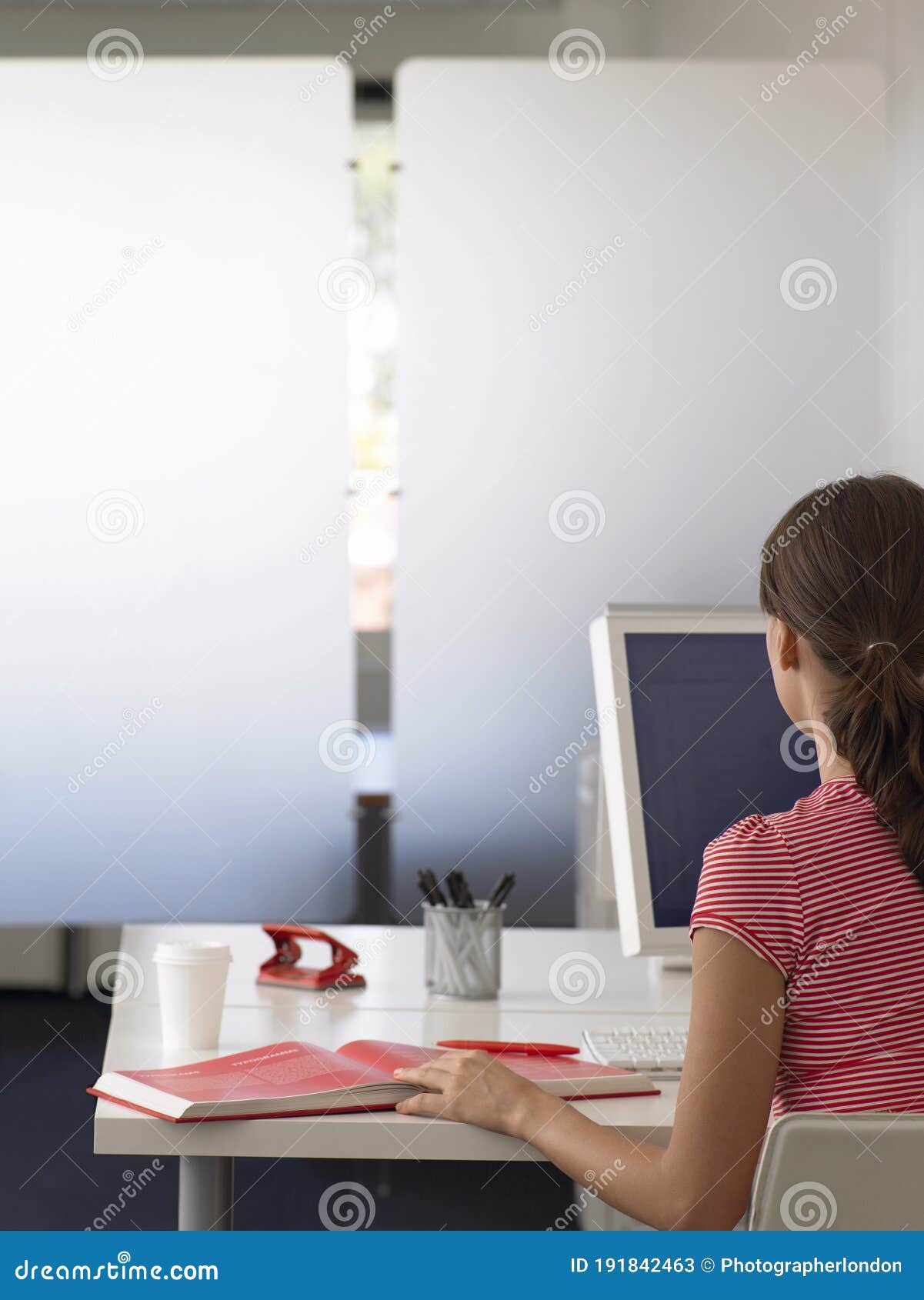 Businesswoman at Desk Back View Stock Image - Image of hand ...