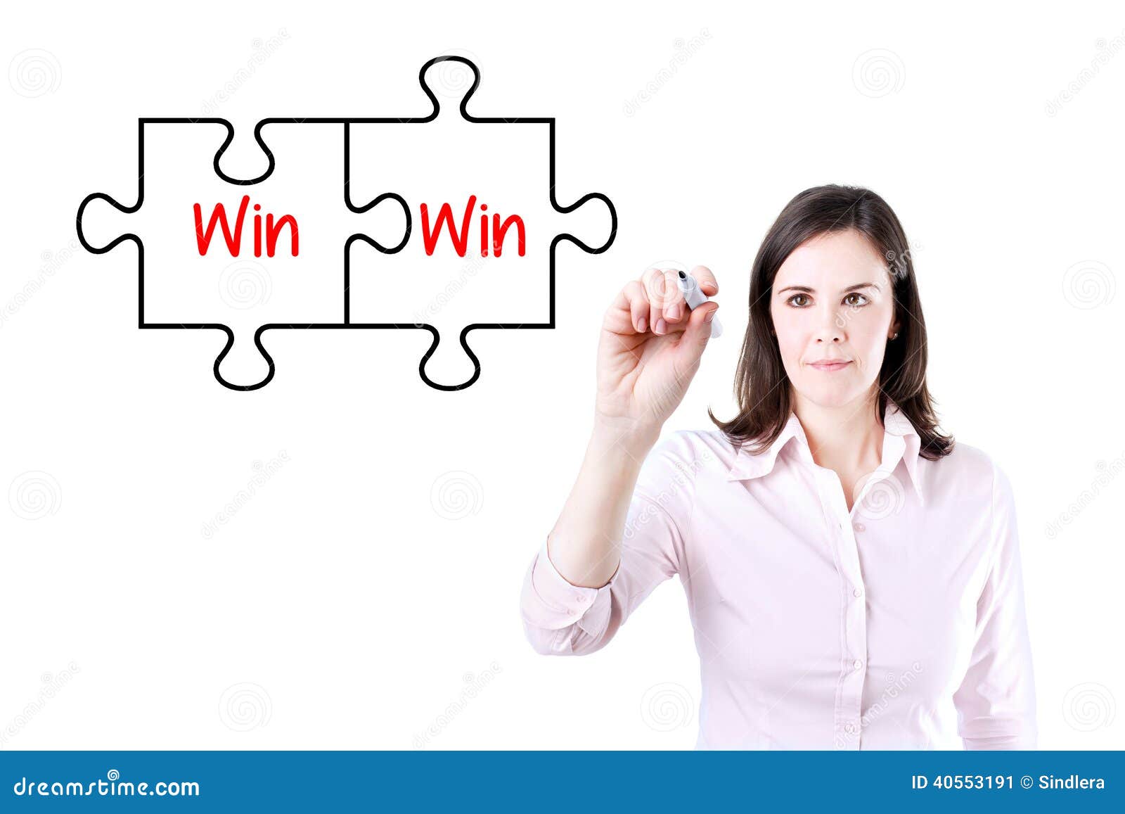 Businesswoman Drawing a Win Win Puzzle Concept on the Virtual Screen ...