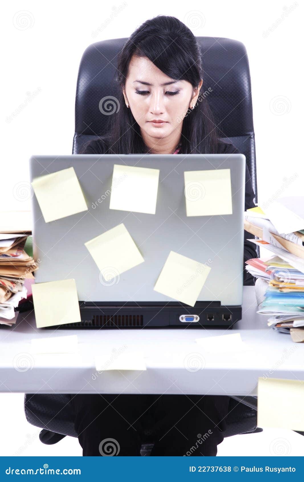 Businesswoman with Laptop and Sticky Note Stock Photo - Image of ...