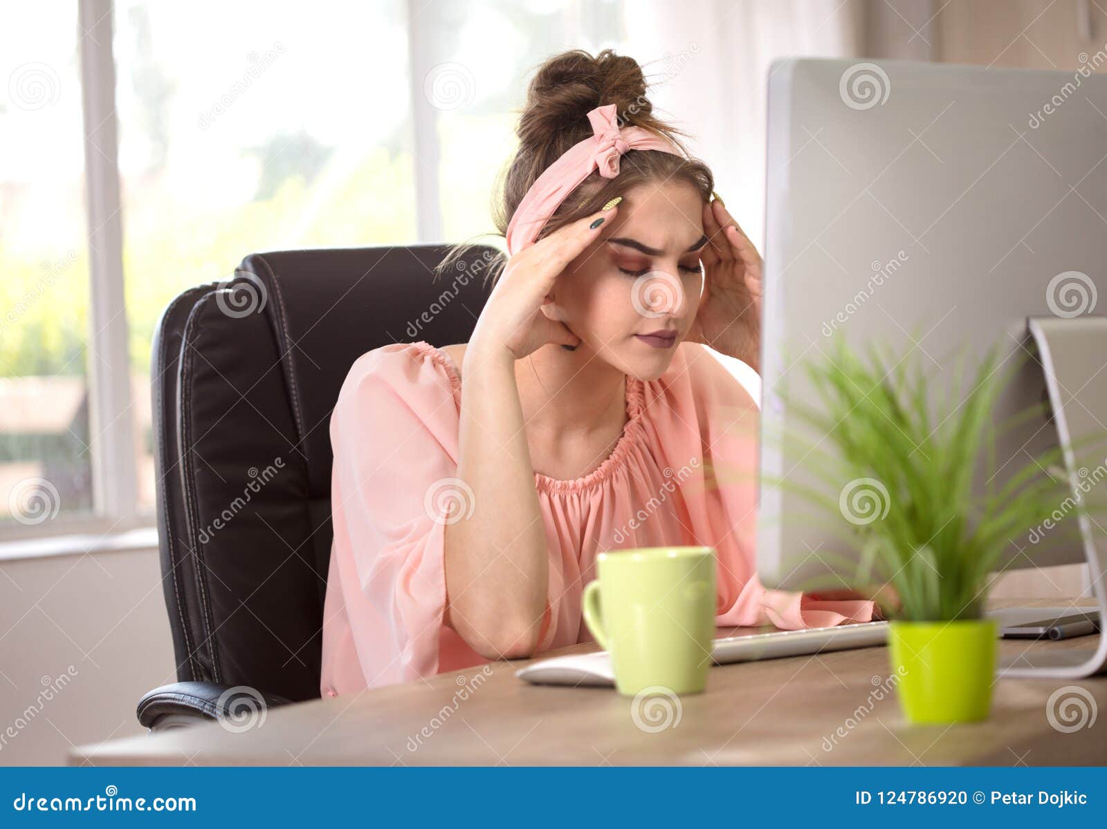 Businesswoman with Pc Computer Drinking Tea at Office Stock Photo ...