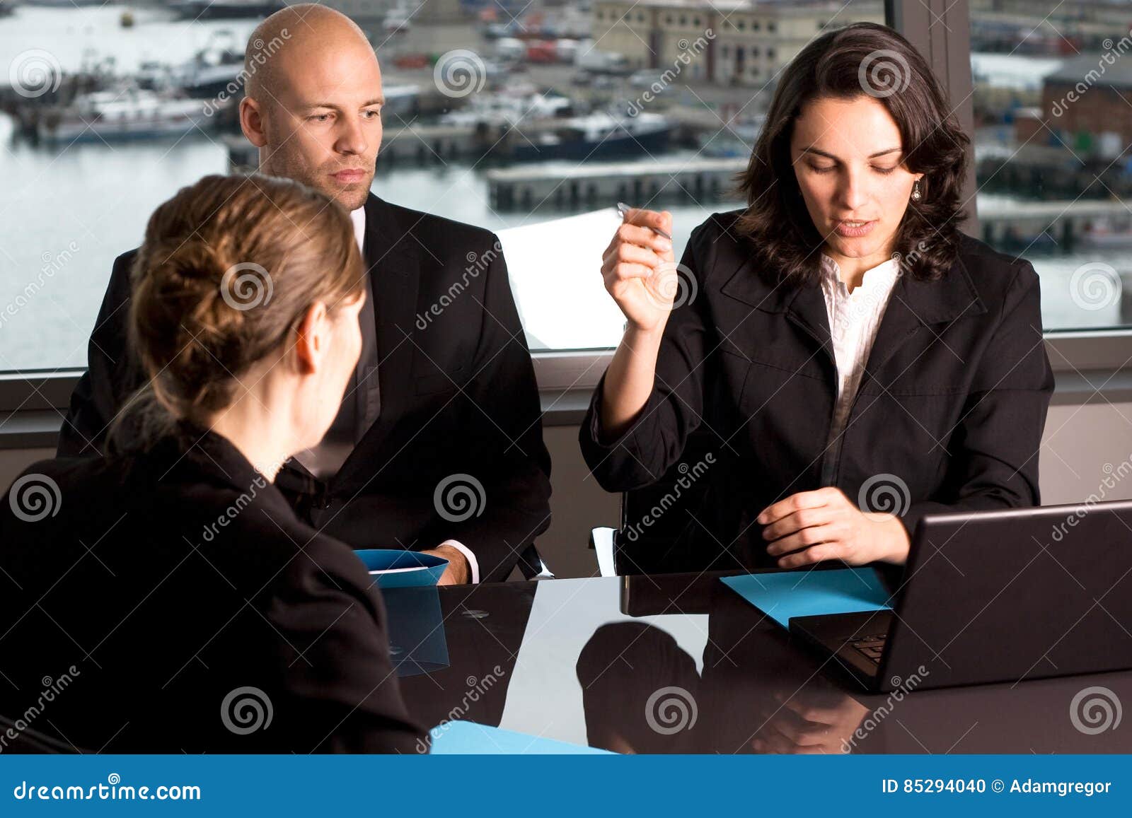 Businesswoman Signing Some Papers Stock Photo - Image of signing ...