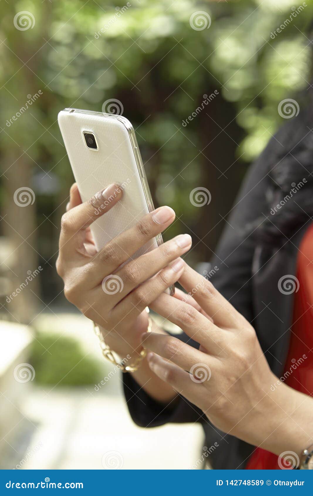 Businesswoman Using Handphone Stock Image - Image of formal, holding ...