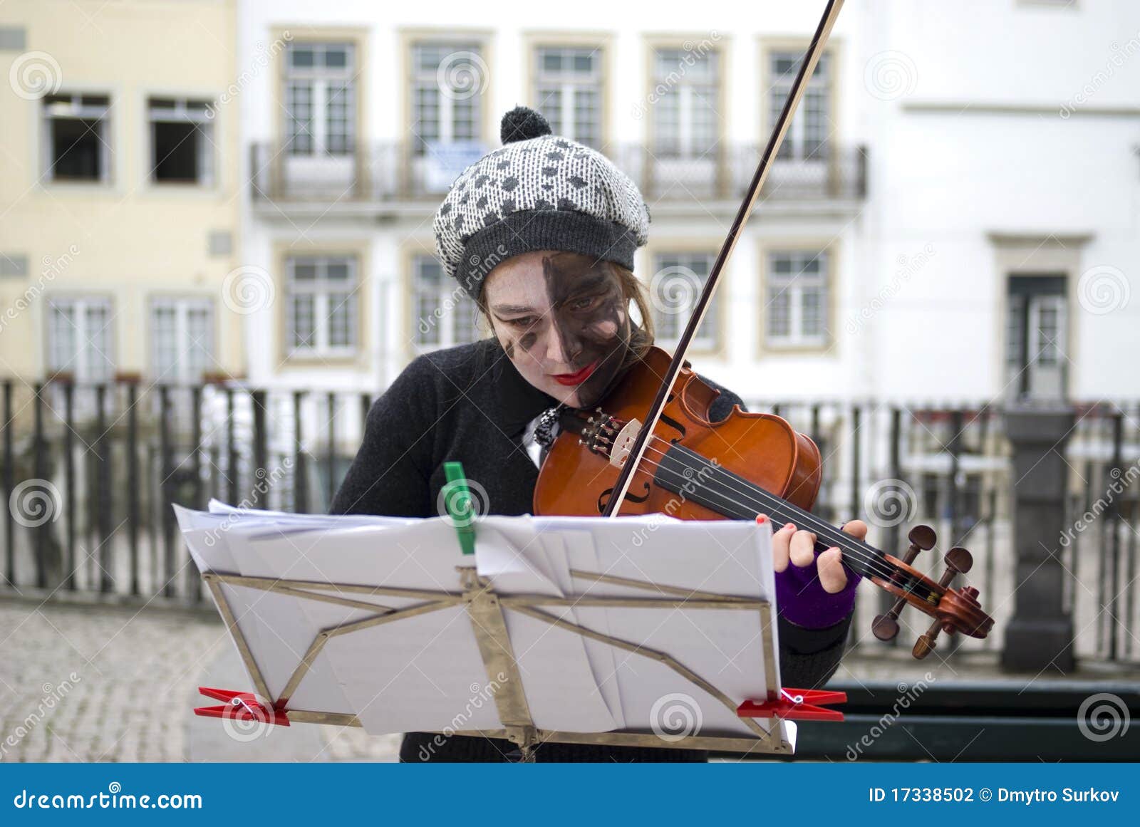 Busker editorial photography. Image of design, enjoy - 17338502