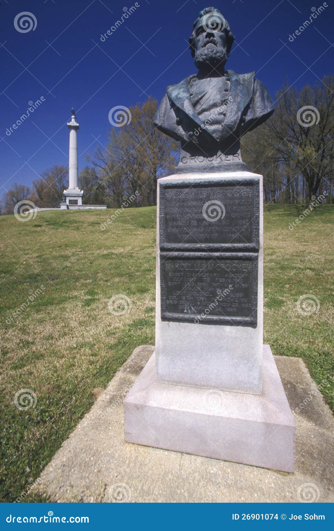Stephen Dill Lee Monument Statue Civil War Editorial Image ...