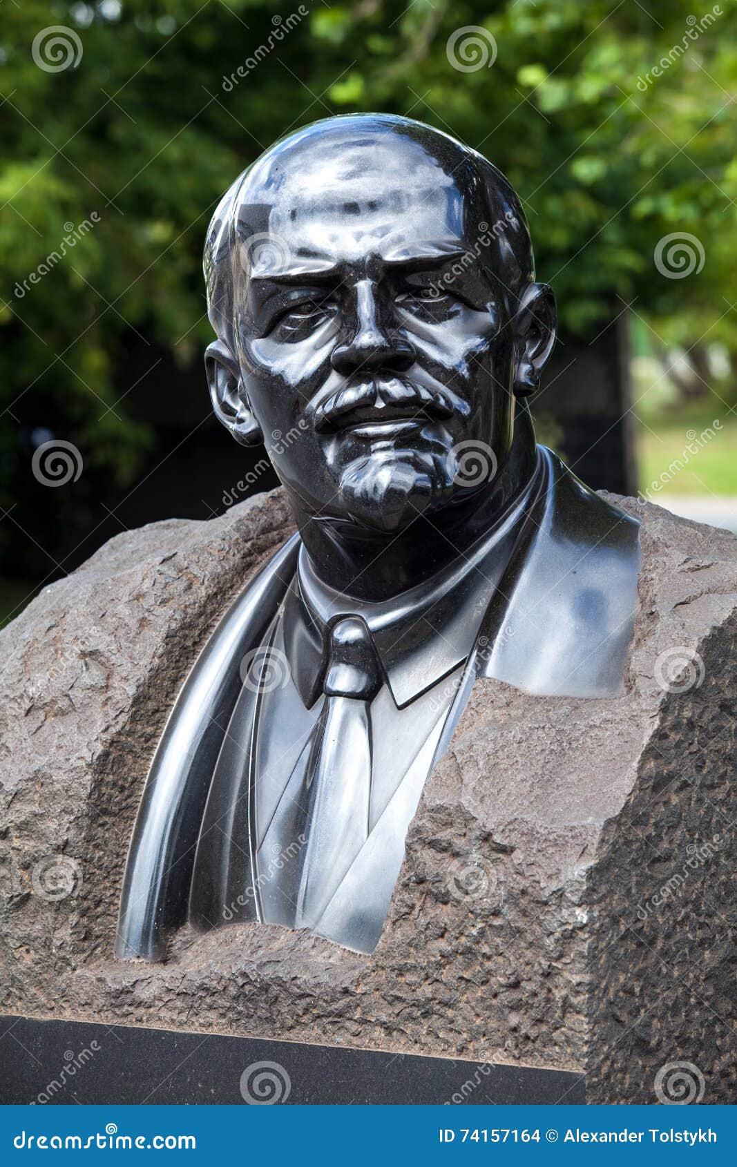 Lenin Head Statue At The Top Of Lenin Peak, Pamir Mountains Stock ...