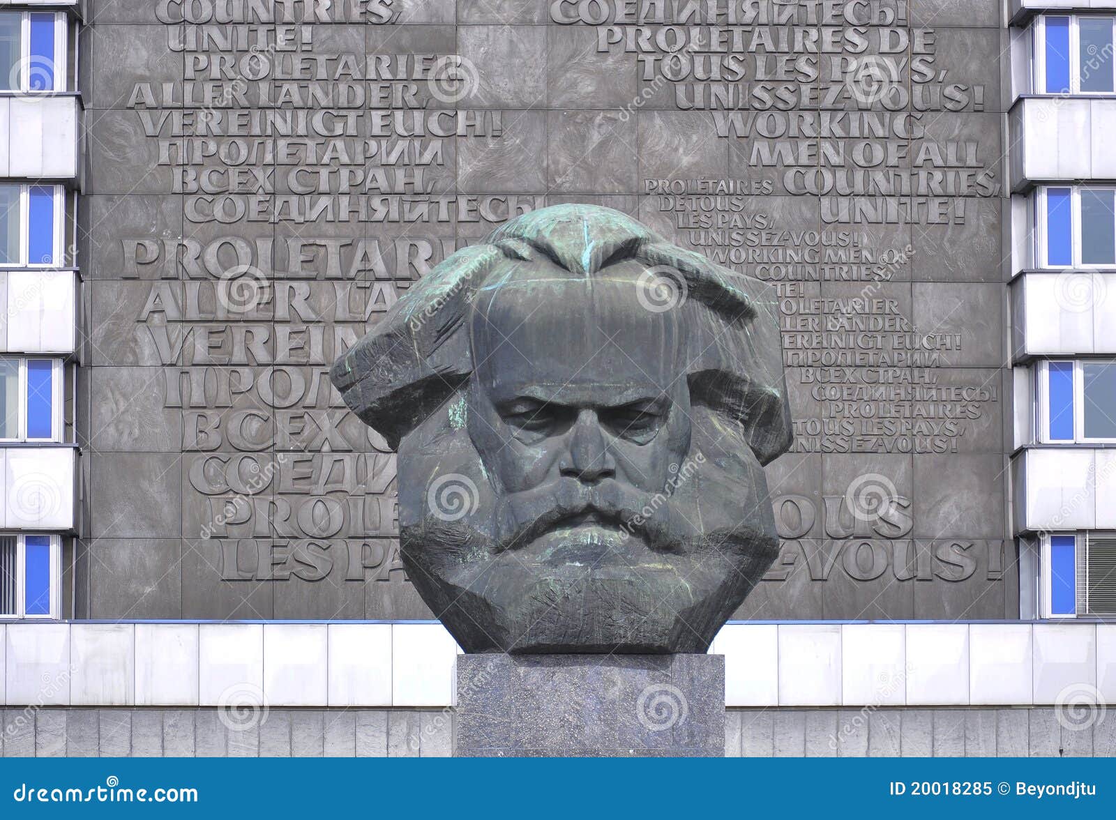 Busto de Karl Marx imagen editorial. Imagen de marx, karl - 20018285