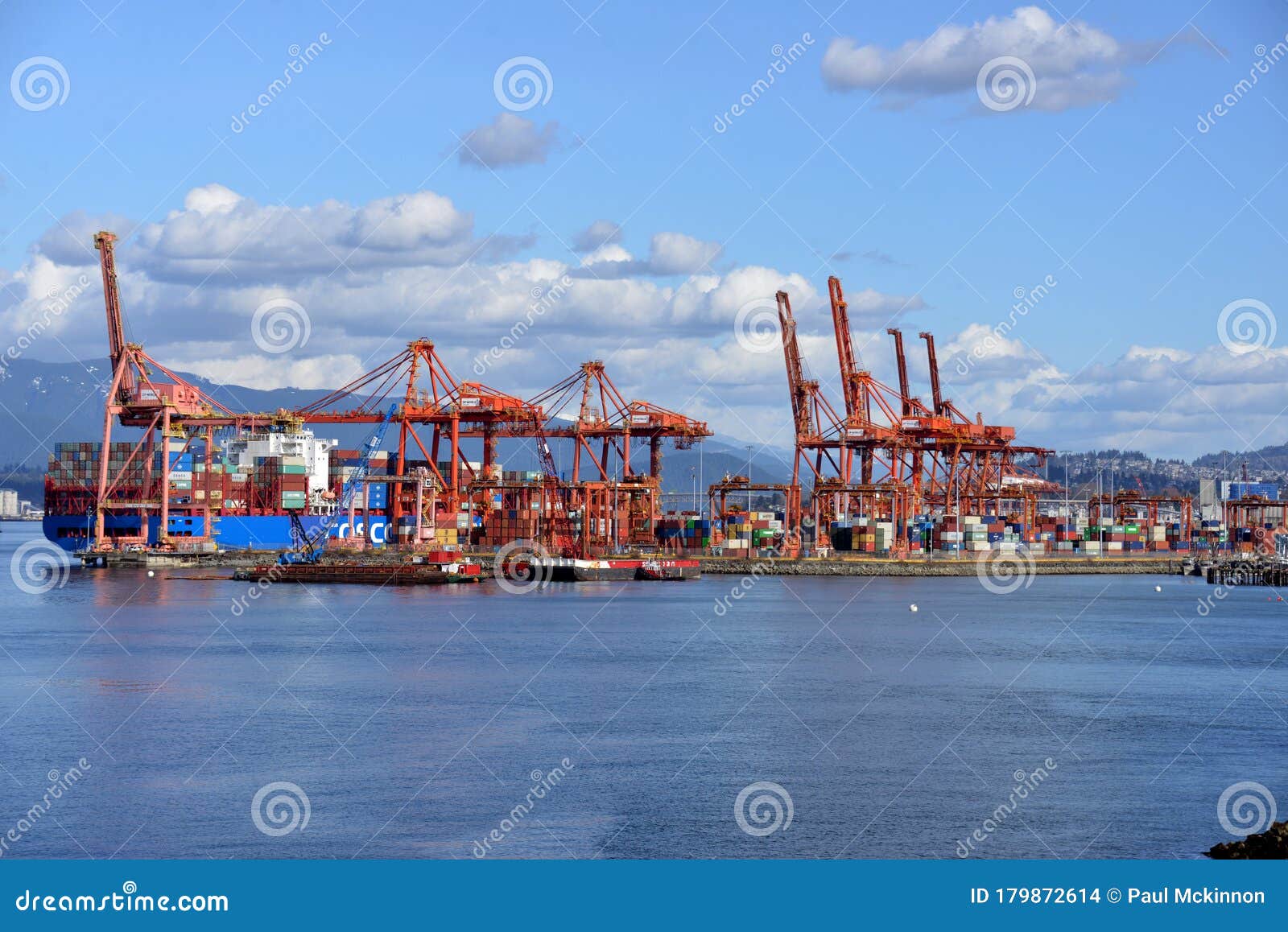 The Busy Cargo Terminals in the Port of Vancouver, Canada Editorial ...