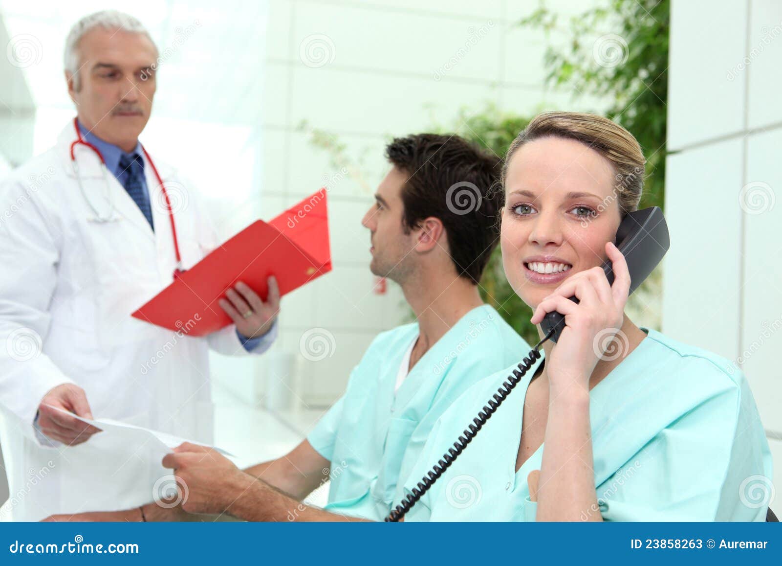 Busy Hospital Reception Area Stock Image - Image of lady, phone: 23858263