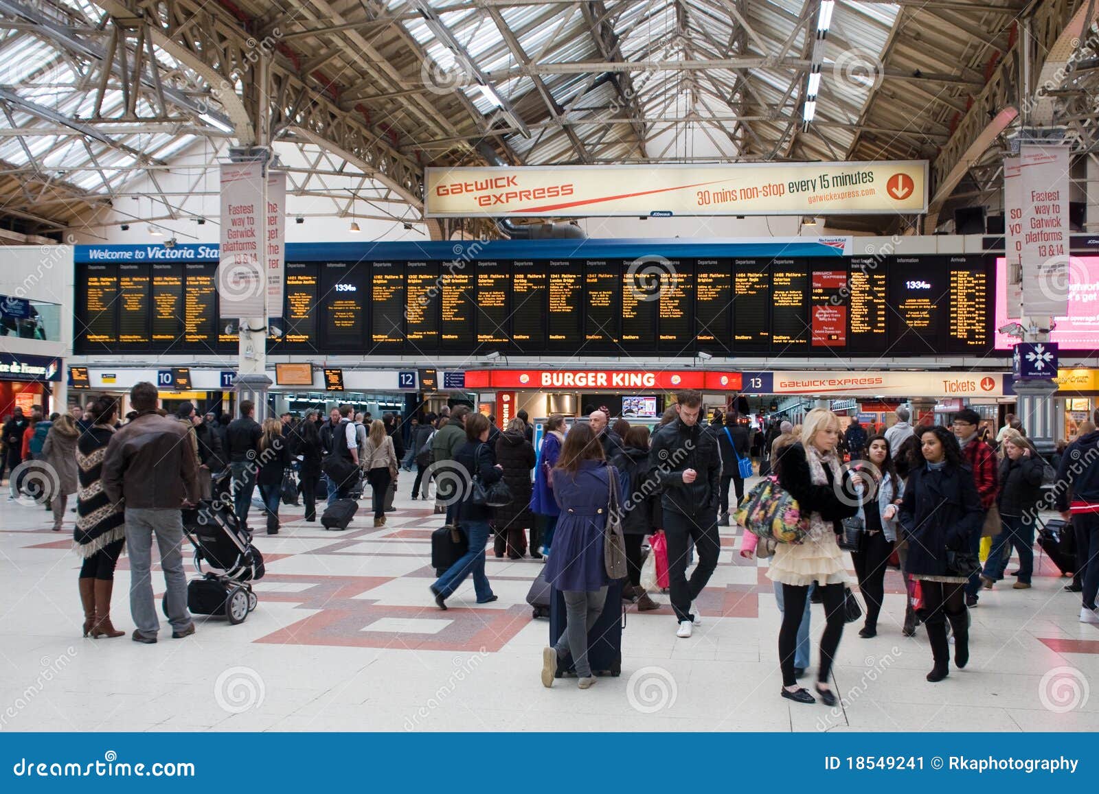 Busy railway station editorial photo. Image of ticket - 18549241