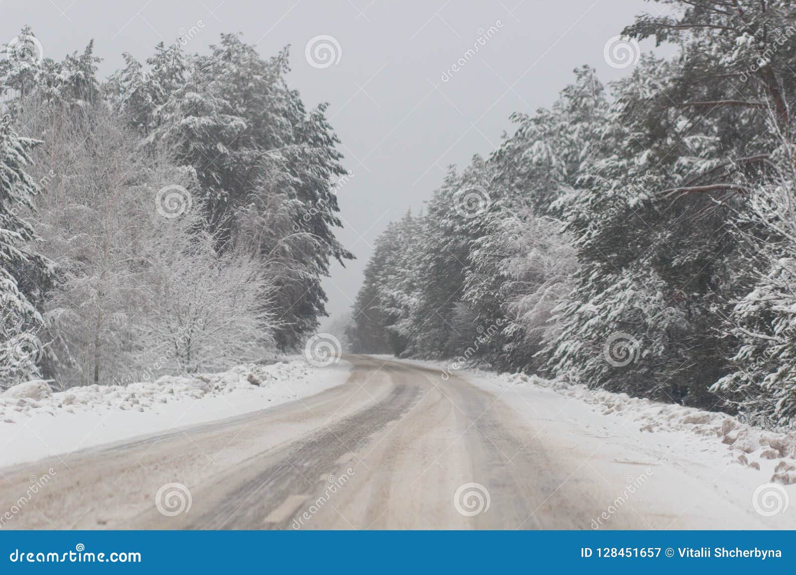Busy Road in Winter Evening Stock Image - Image of blizzard, frost ...