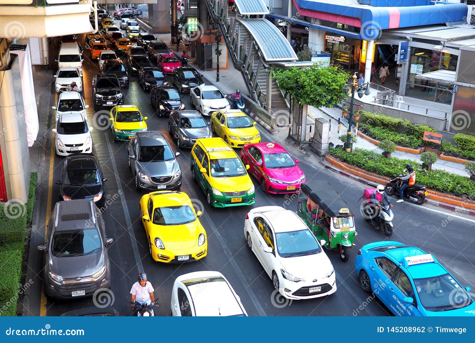 Busy Traffic Intersection in Bangkok, Thailand Editorial Photography ...