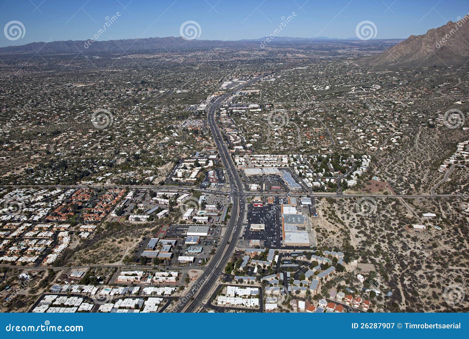 Busy Tucson Highway stock image. Image of condos, clear - 26287907