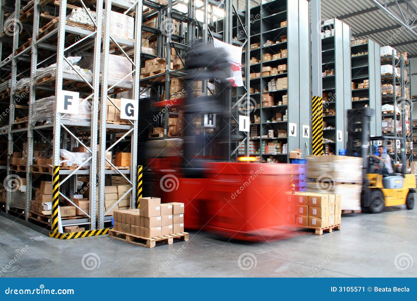 Busy warehouse stock image. Image of merchandise, storage - 3105571