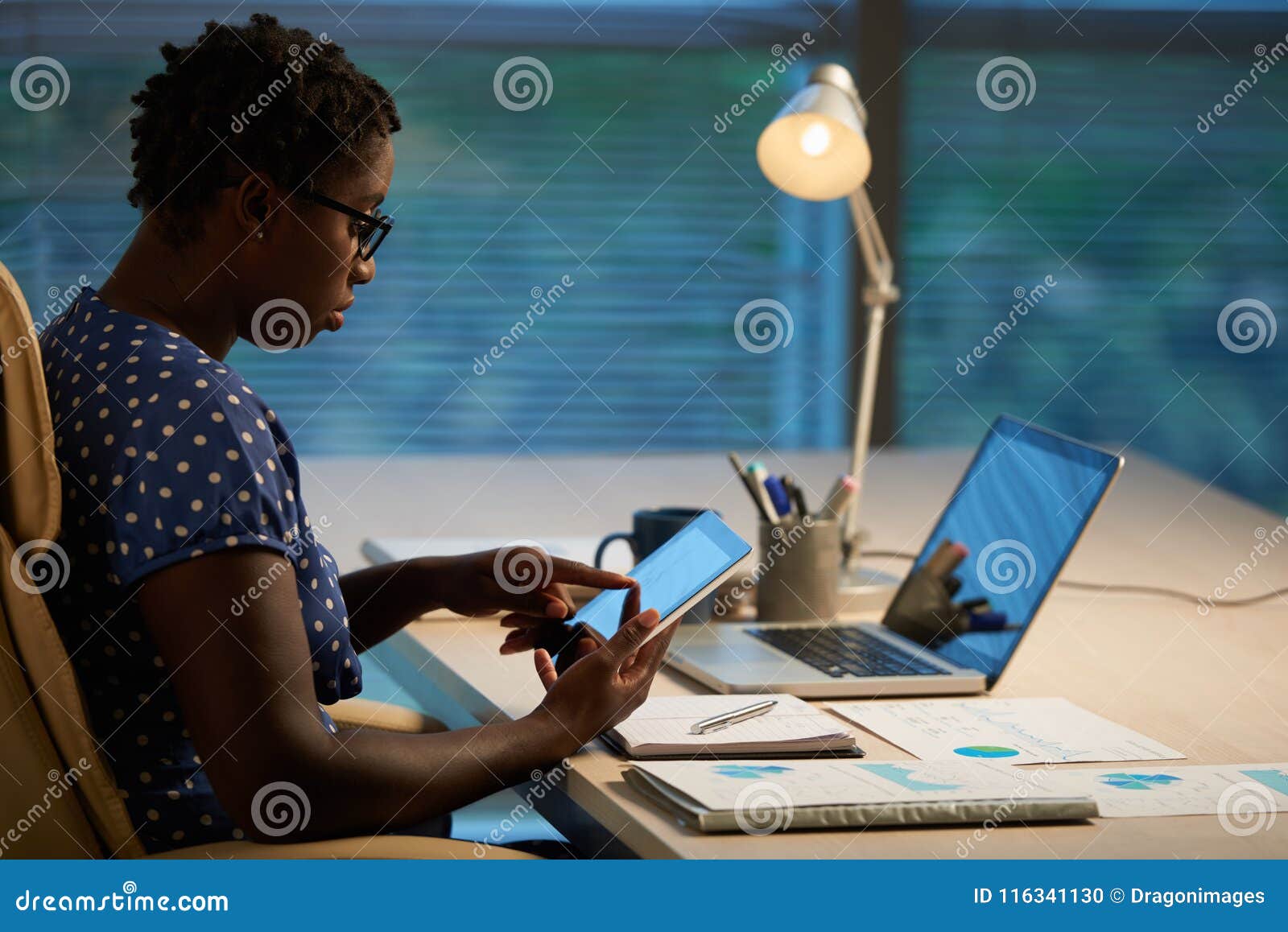 Busy work стоковое фото. изображение насчитывающей срок - 116341130