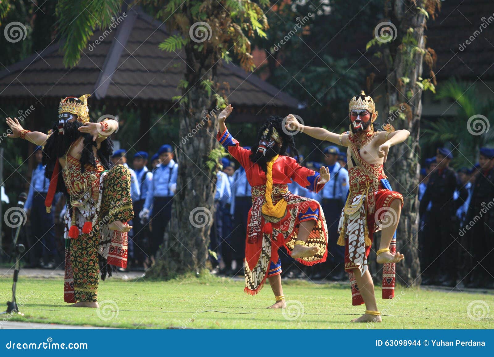 Buto Cakil Dance editorial stock image. Image of traditions - 63098944