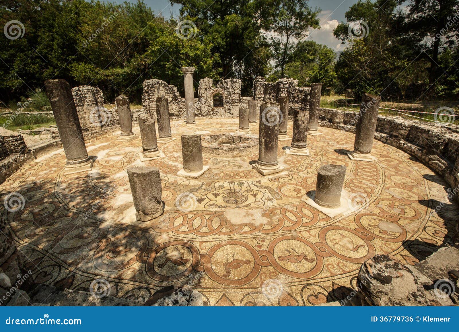 Butrint, Albanien stockfoto. Bild von schatten, ruinen - 36779736