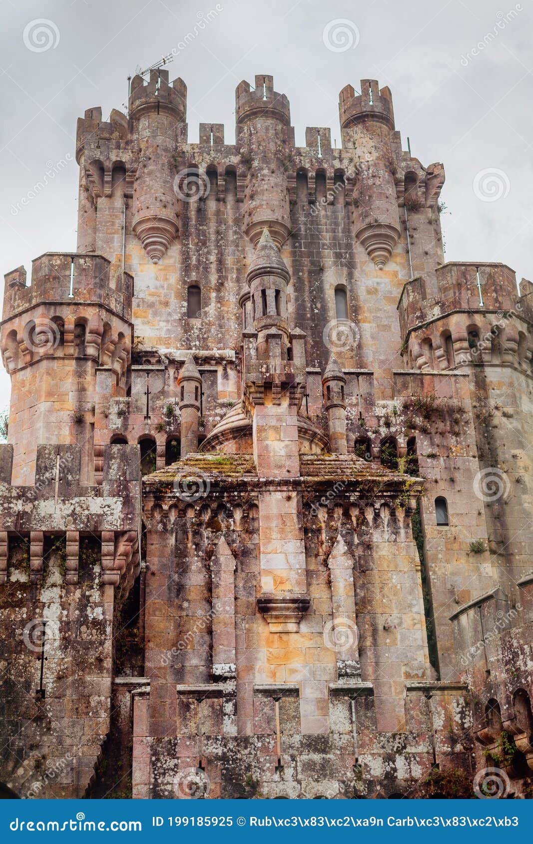 Butron castle in Vizcaya stock image. Image of building - 199185925