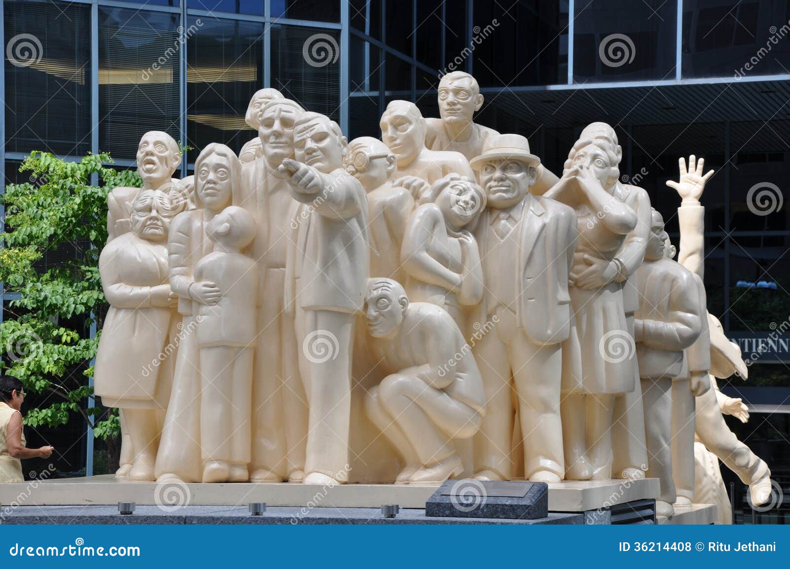 Old People Statue Royalty-Free Stock Photo | CartoonDealer.com #62038455