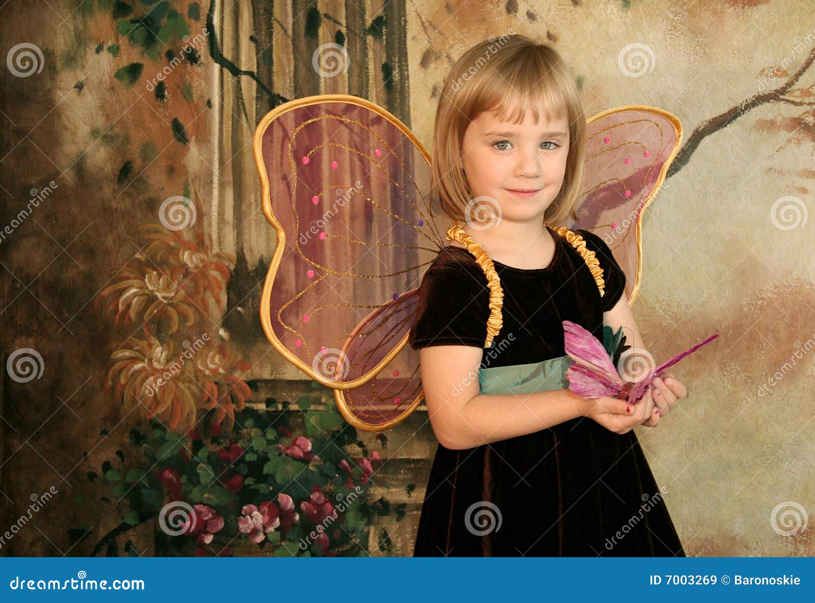 Butterfly Girl Portrait stock image. Image of happy, scene - 7003269